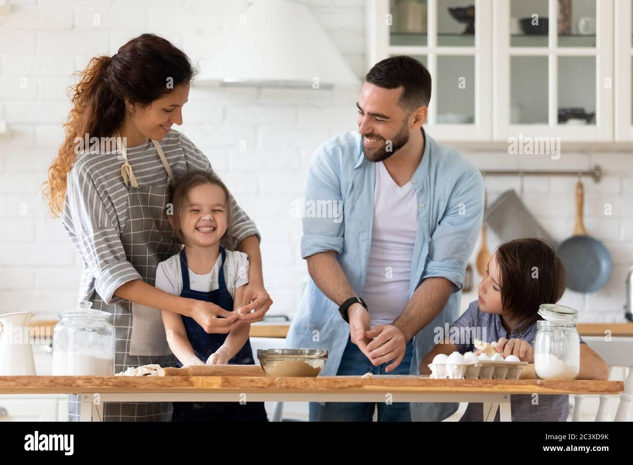 Easy kitchen hi-res stock photography and images - Alamy