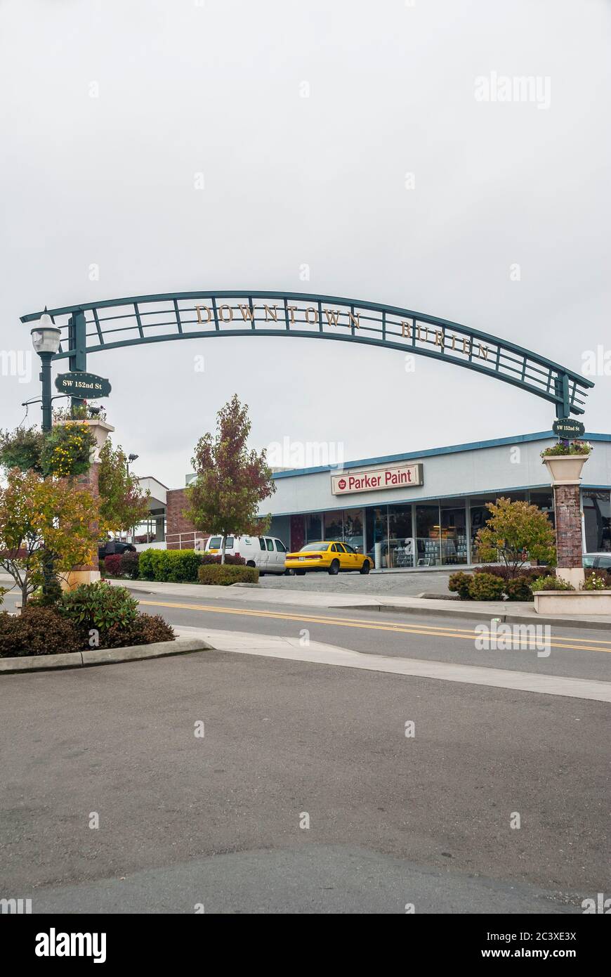 Gateway Arch on SW 152nd Street in Burien, Washington Stock Photo - Alamy