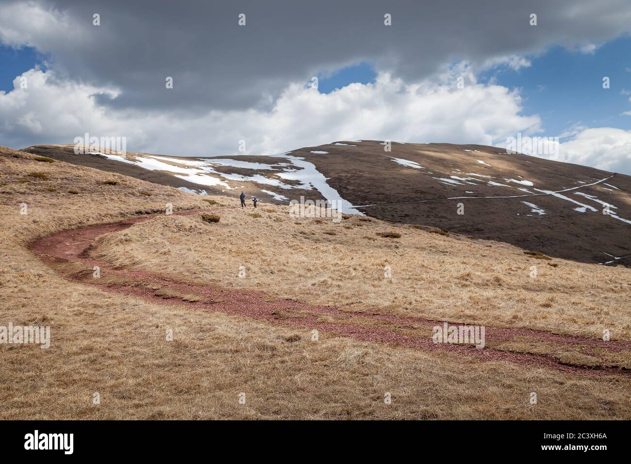 Curvy track hi-res stock photography and images - Alamy