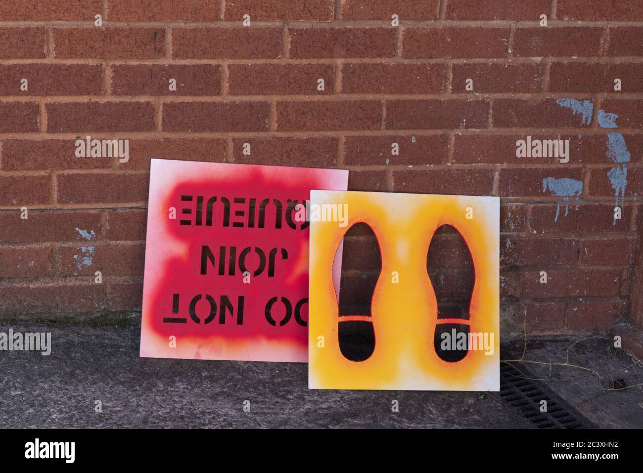 stencil, do not join the queue, footprints, social distancing covid 19 ...