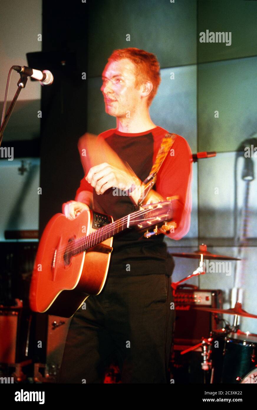Coldplay 2000 hi-res stock photography and images - Alamy