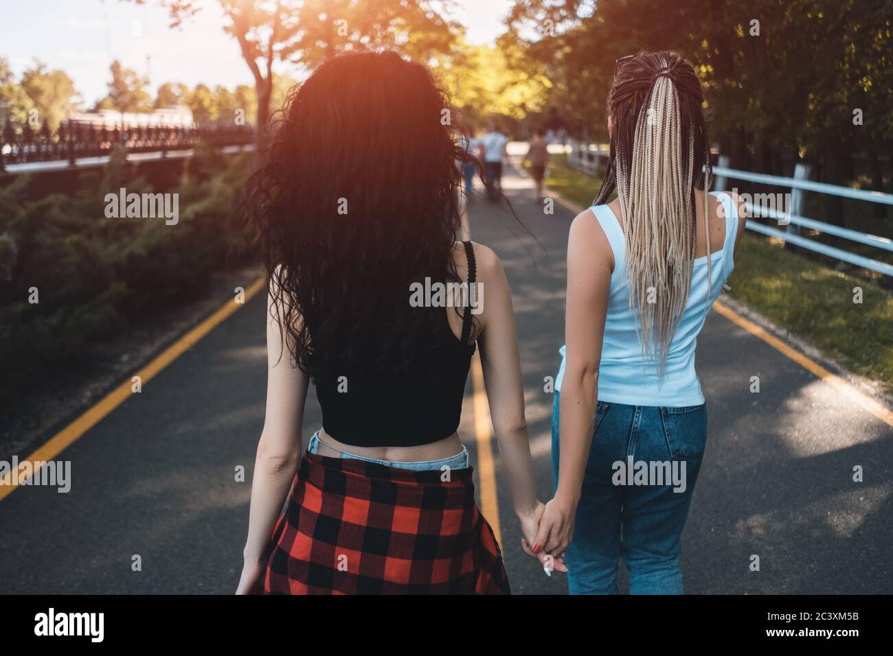 Best friend holding hands hi-res stock photography and images - Alamy