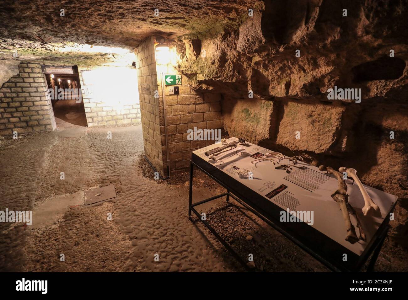 CATACOMBS OF PARIS Stock Photo - Alamy