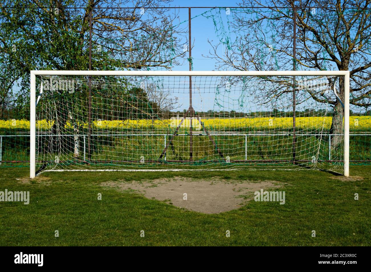 Poor soccer field hi-res stock photography and images - Alamy