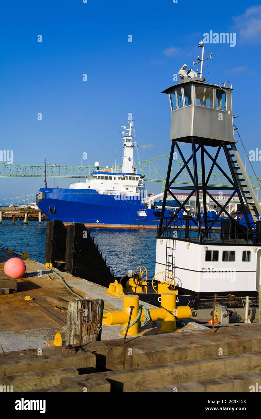 Commercial port of Astoria Stock Photo - Alamy