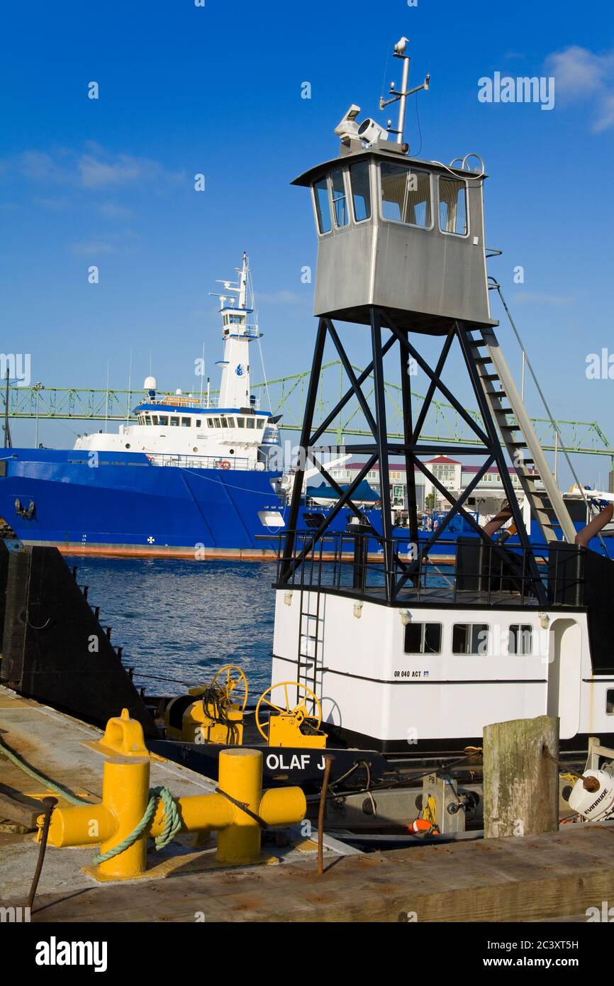Commercial port of Astoria Stock Photo - Alamy