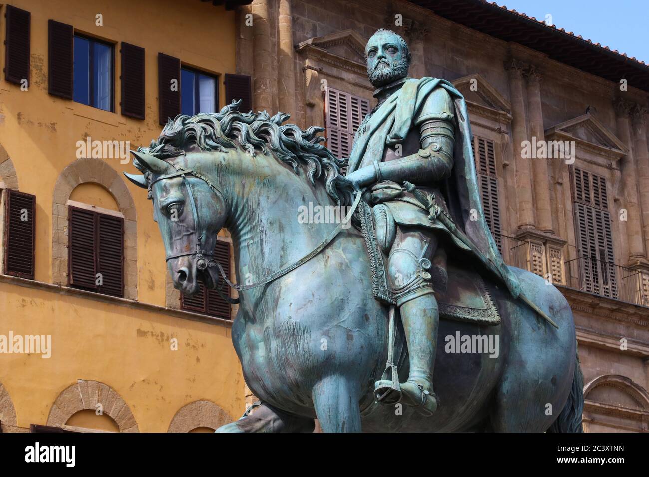 Equestrian bronze statue of Cosimo Medici the first, Signoria square ...