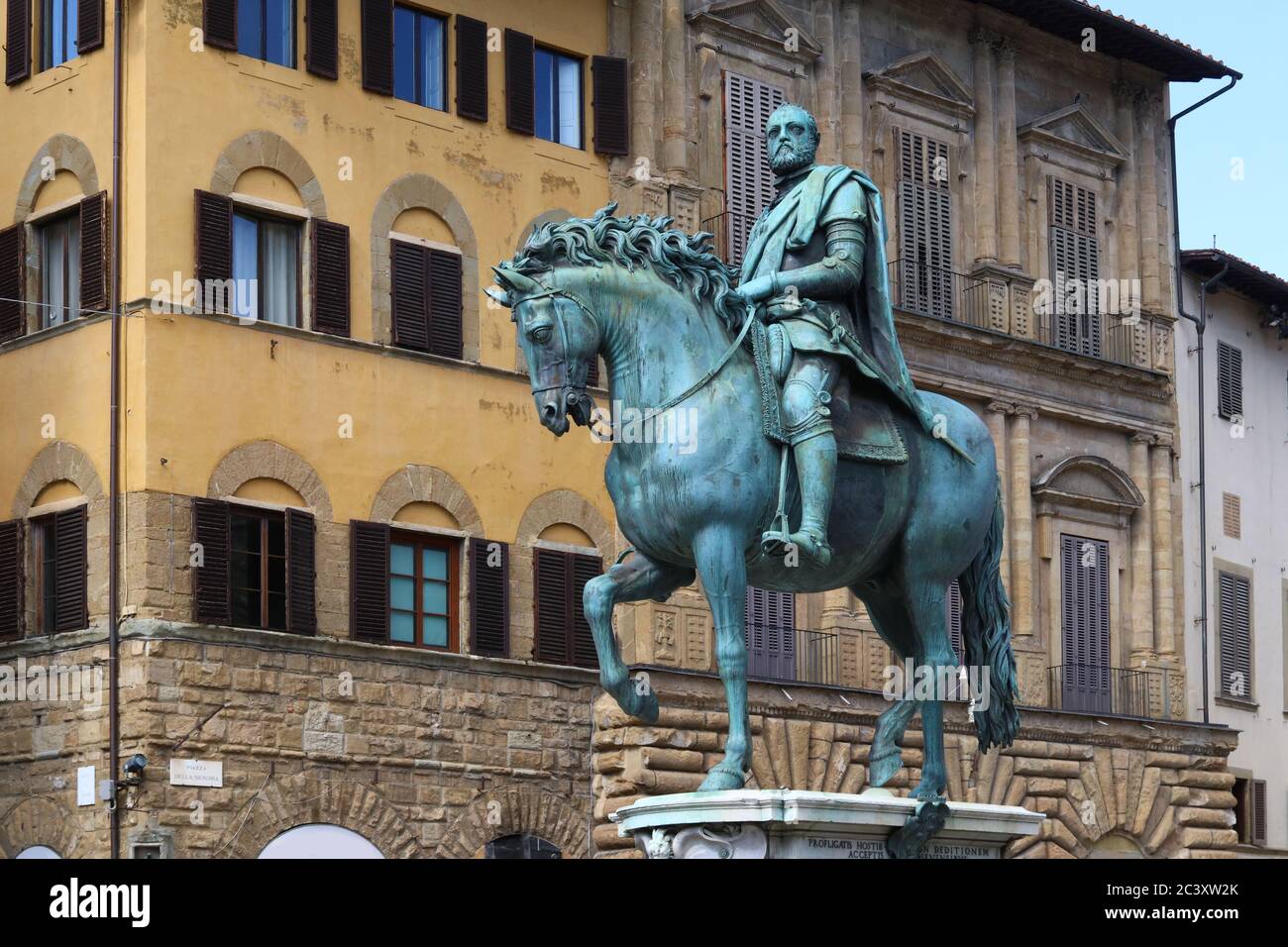 Equestrian bronze statue of Cosimo Medici the first, Signoria square ...
