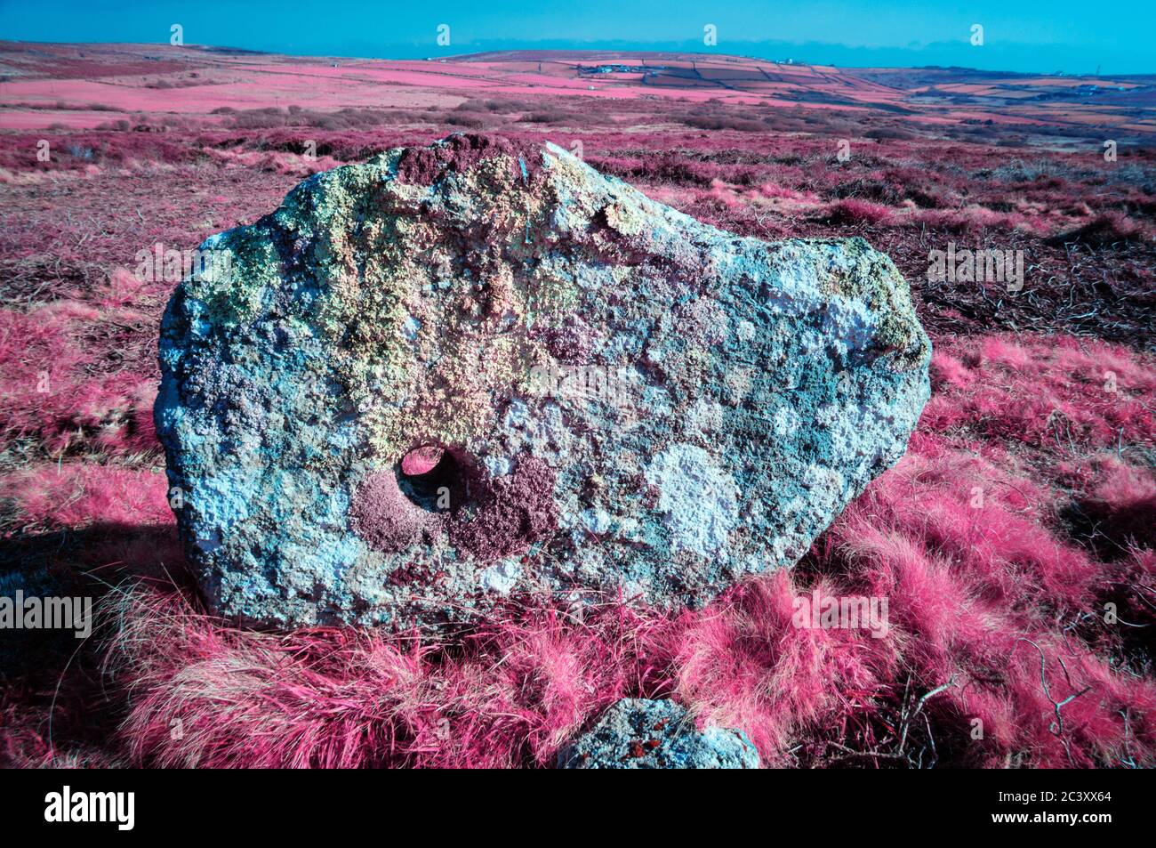 Kenidjack Holed Stone, Truthwall Common, West Cornwall UK Stock Photo ...