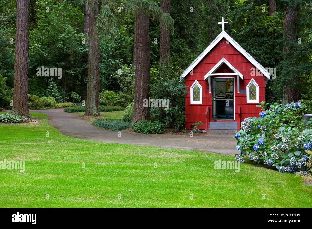 Chapel at The Grotto National Sanctuary of Our Sorrowful Mother in ...