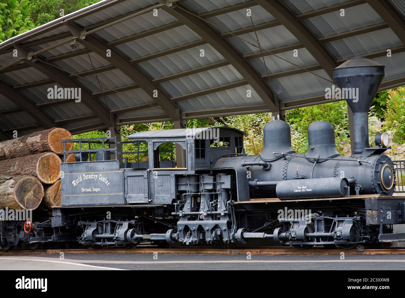 Locomotive "Peggy" at the World Forestry Center-Discovery Museum in ...