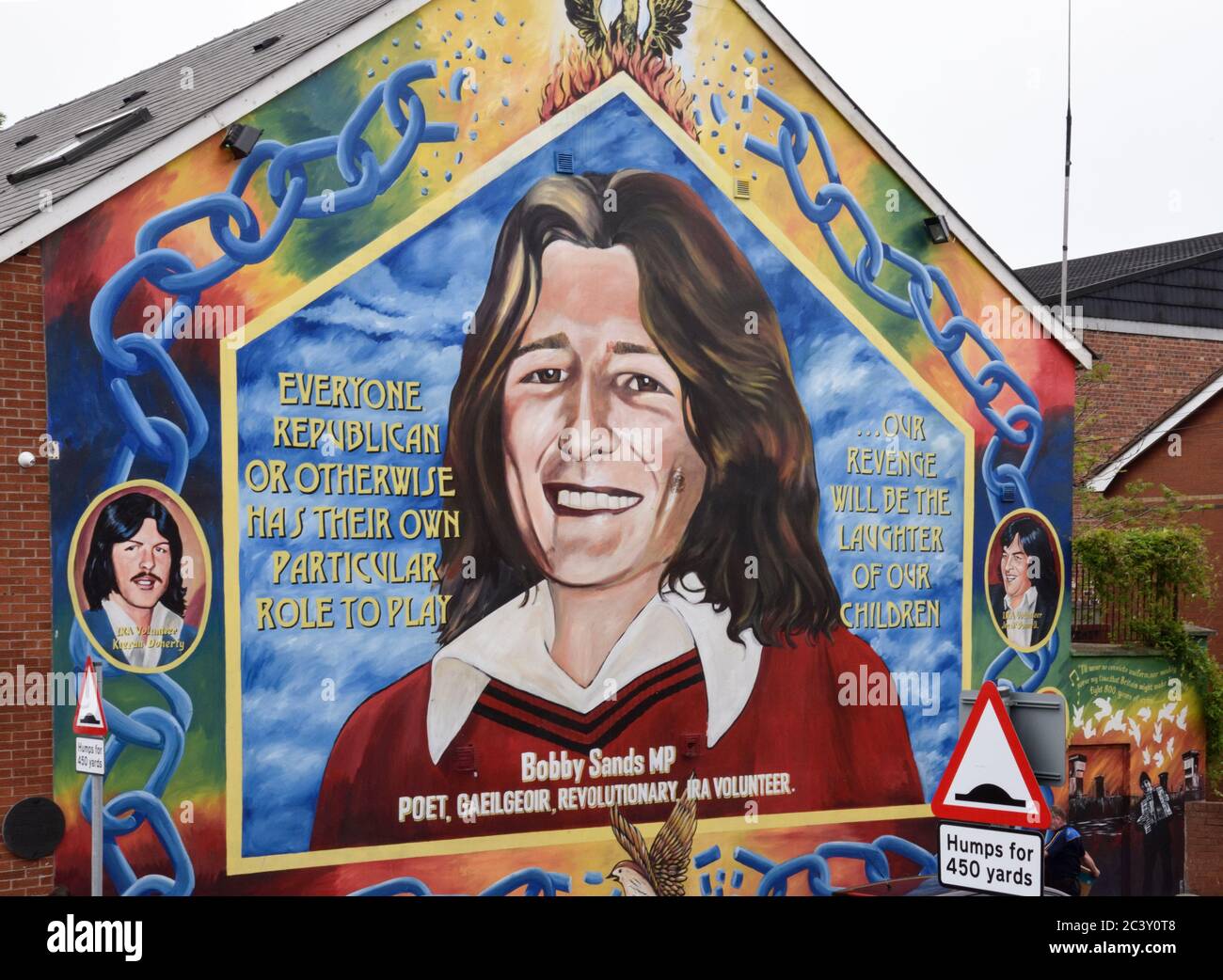 Belfast mural republican mural hi-res stock photography and images - Alamy