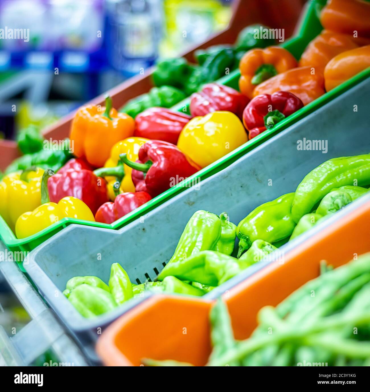 Vegetable aisle hi-res stock photography and images - Alamy