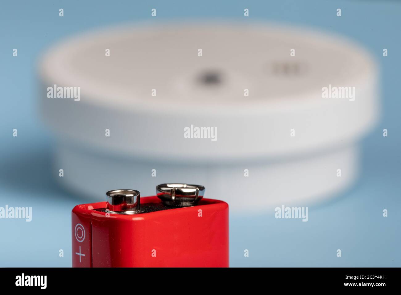 Nine volt hi-res stock photography and images - Alamy