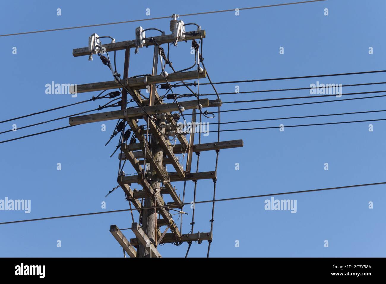 On hydro pole hi-res stock photography and images - Alamy