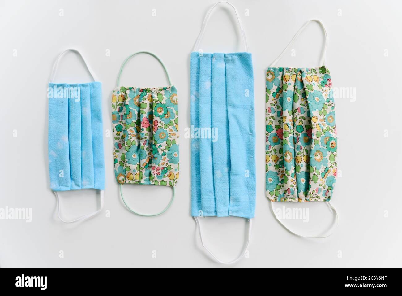 Horizontal sizes hi-res stock photography and images - Alamy