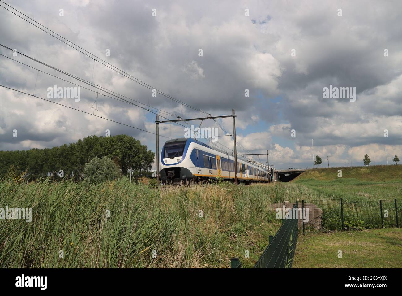 Train platform gouda station hi-res stock photography and images - Alamy