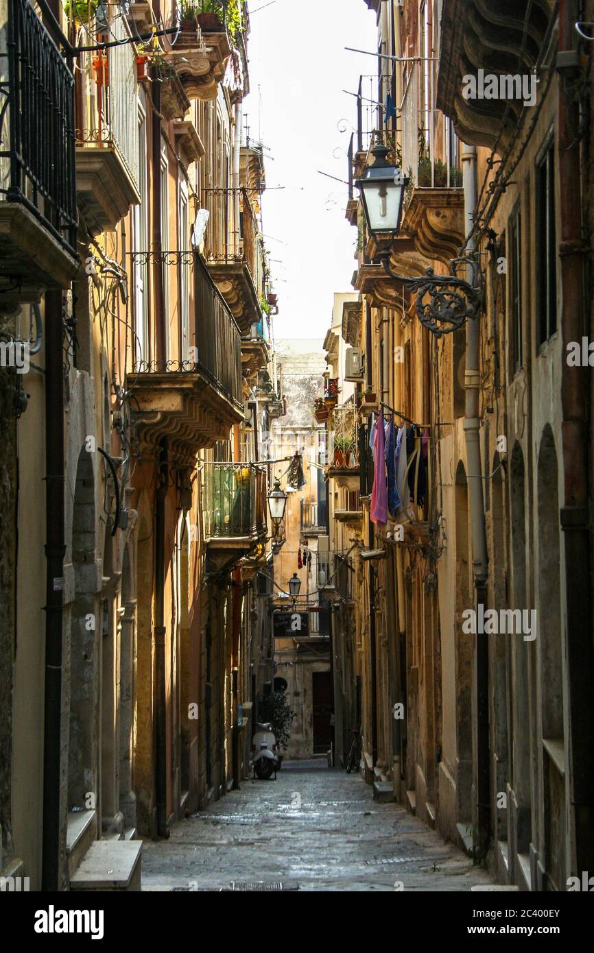 Street in a neighborhood of Palermo (Sicily / Italy Stock Photo - Alamy