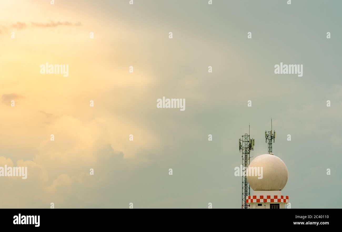 Weather radar dome hi-res stock photography and images - Alamy