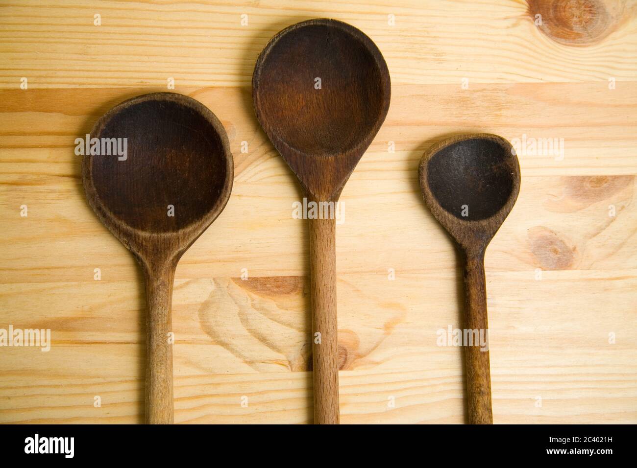 Many different wooden spoons hi-res stock photography and images - Alamy