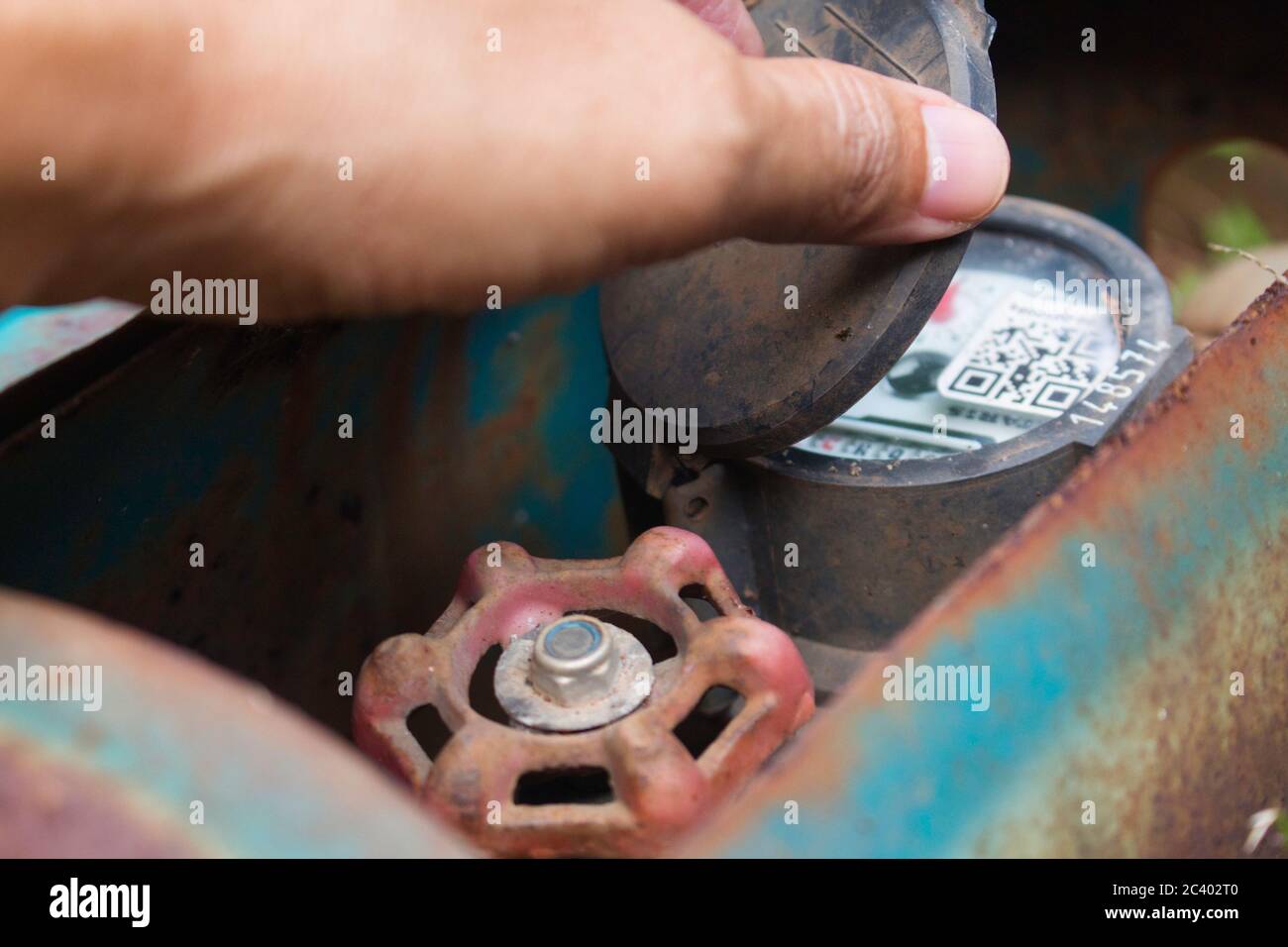 Smart water meter hi-res stock photography and images - Alamy