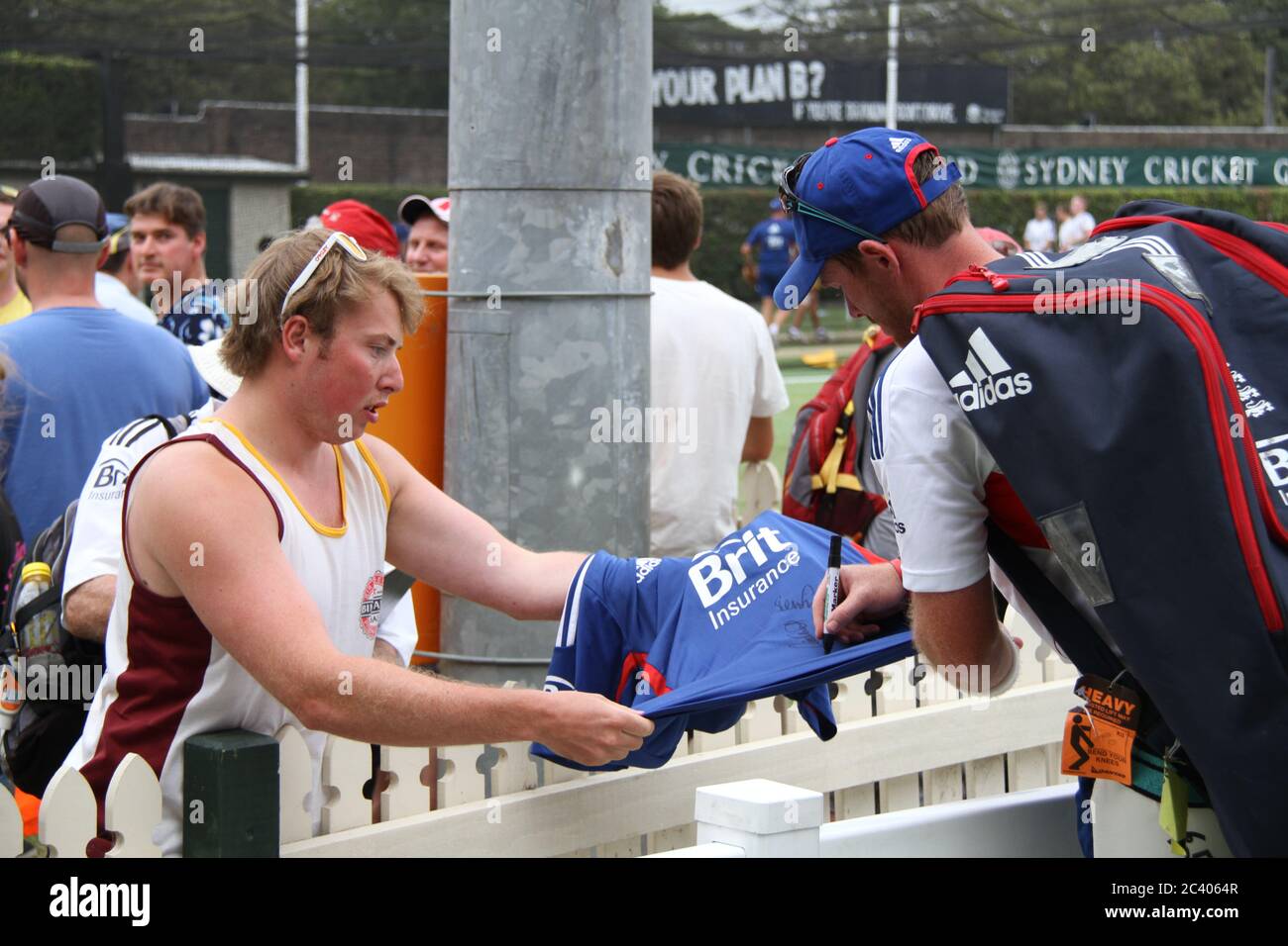 English cricketer Ian Bell signed autographs and had his photo taken ...
