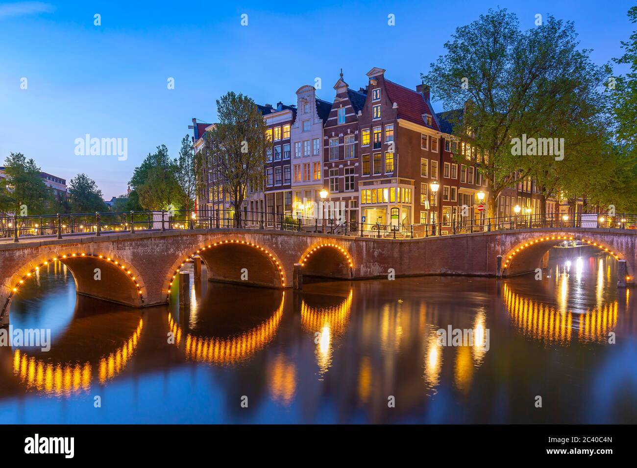 Amsterdam illumination canals hi-res stock photography and images - Alamy