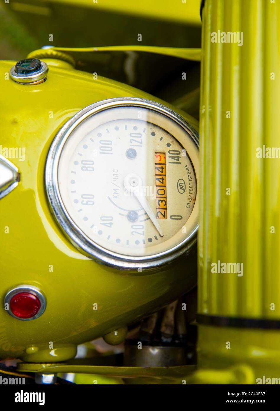 Chrome headlight speedometer motorcycle hi-res stock photography and ...