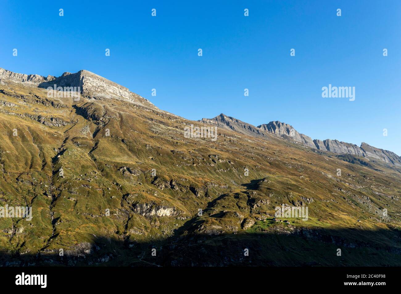 Alp huts roof hi-res stock photography and images - Alamy