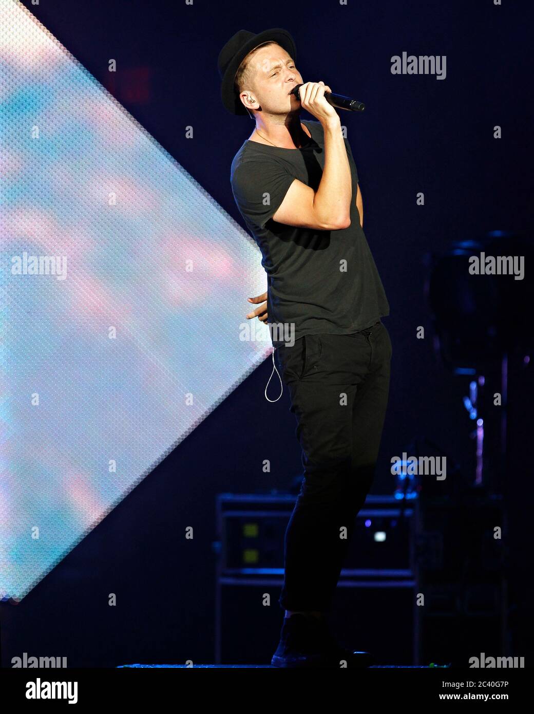 OneRepublic frontman Ryan Tedder performs with the rest of the band at ...