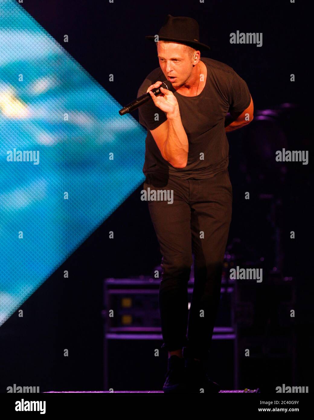 OneRepublic frontman Ryan Tedder performs with the rest of the band at ...