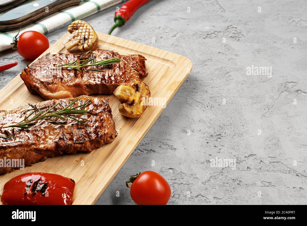 Two grilled beef steaks hi-res stock photography and images - Alamy
