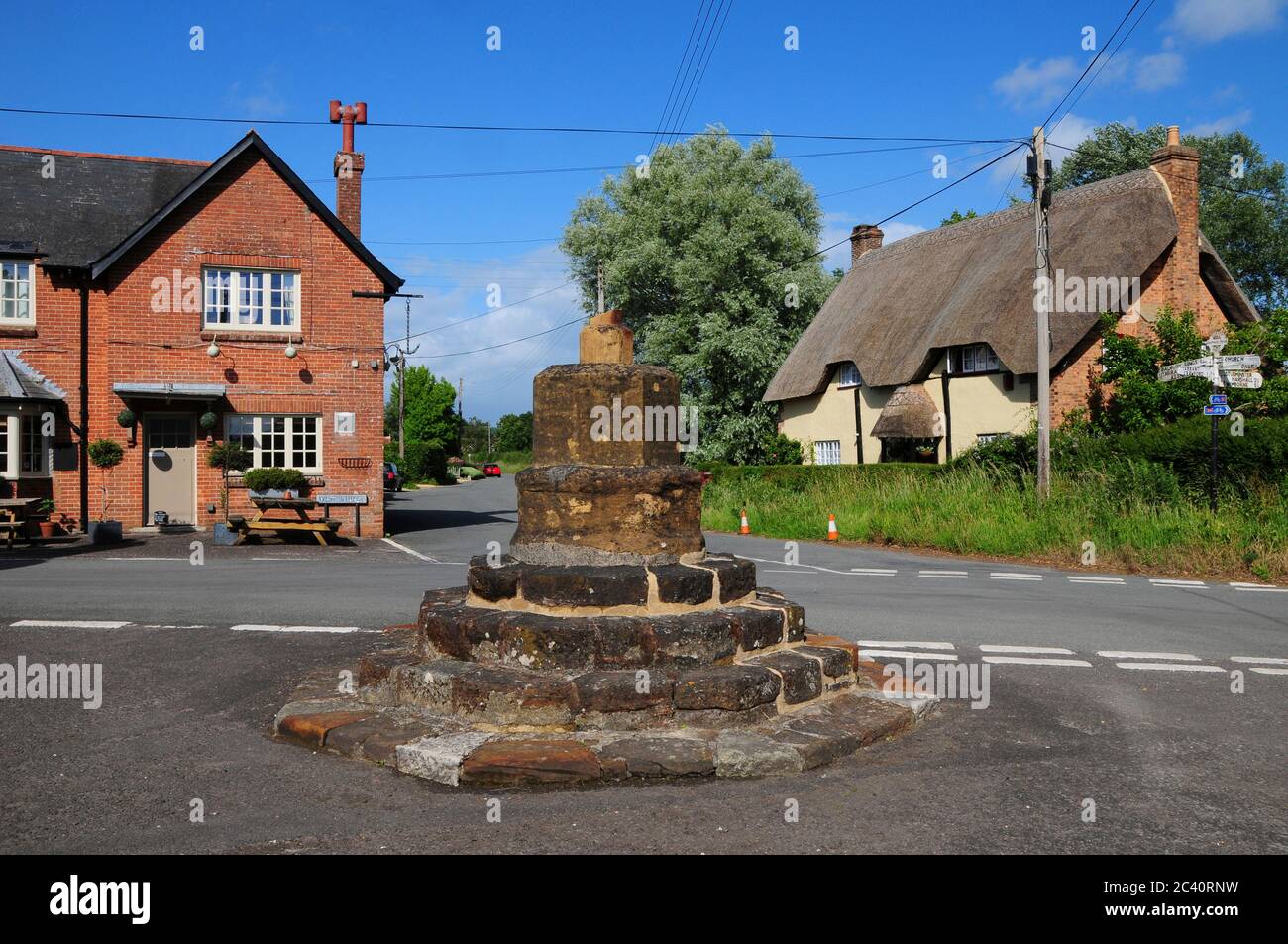 Shapwick village centre, Dorset, UK Stock Photo - Alamy