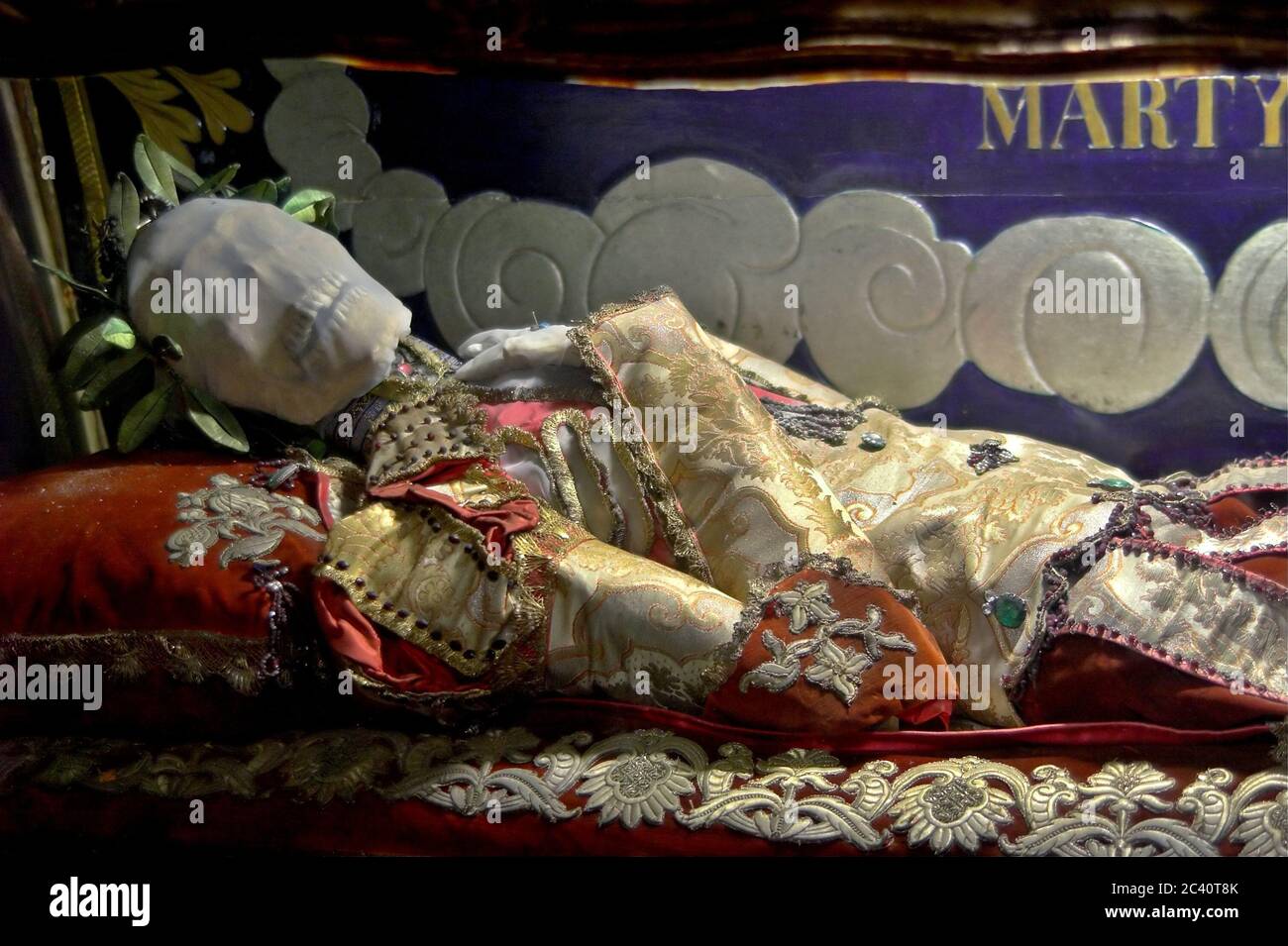 Sacrificio santo hi-res stock photography and images - Alamy