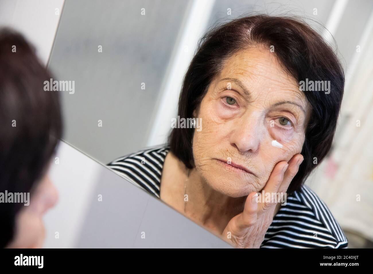 Rubs hands together hi-res stock photography and images - Alamy