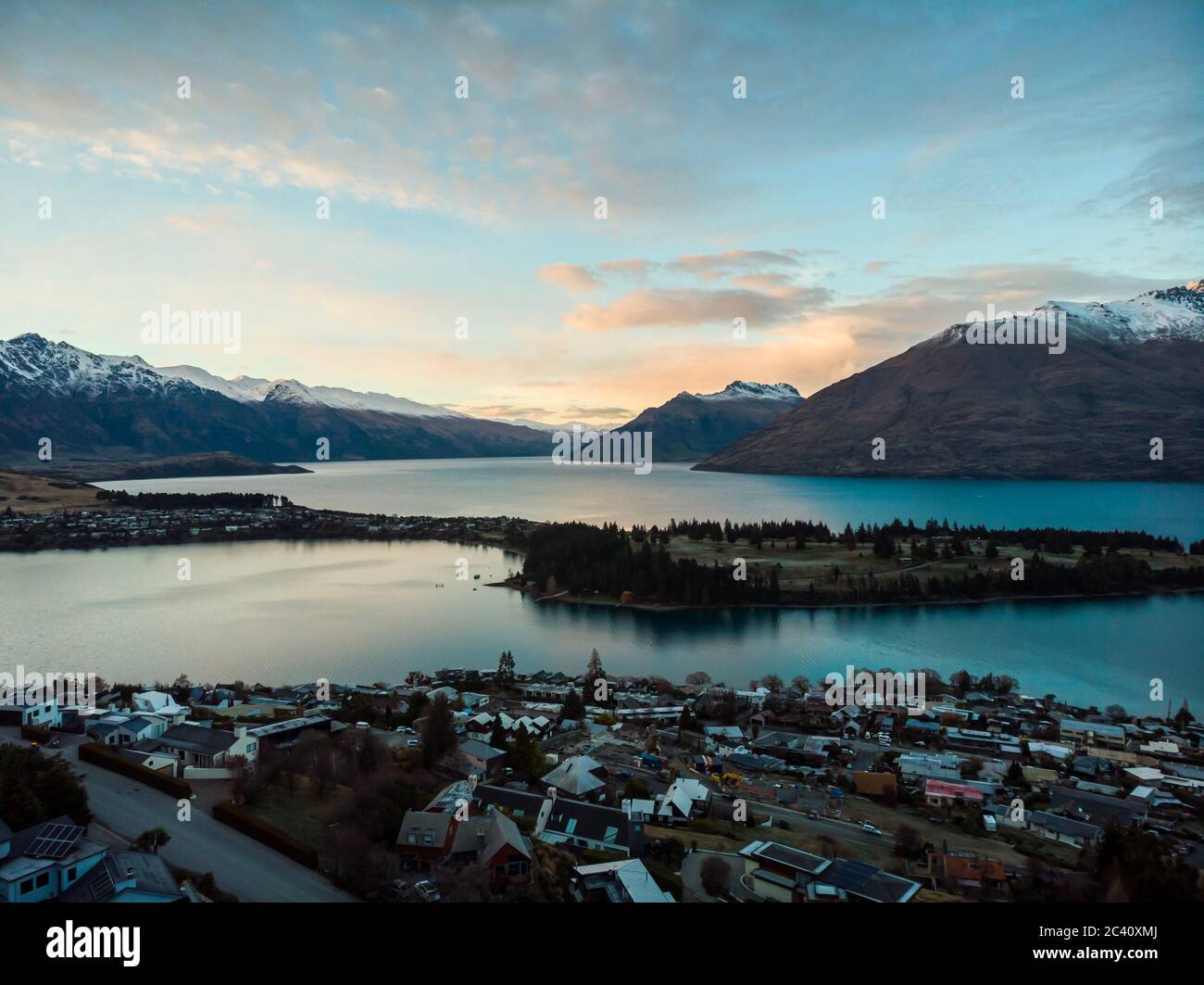 Queenstown scenic viewpoint hi-res stock photography and images - Alamy
