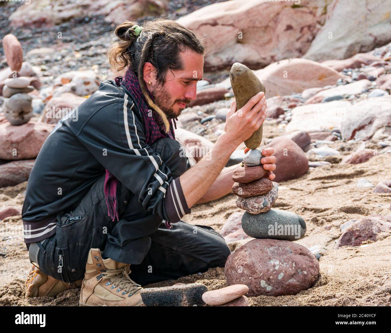 SP Ranza stone stacker balancing stones, European Stone Stacking ...