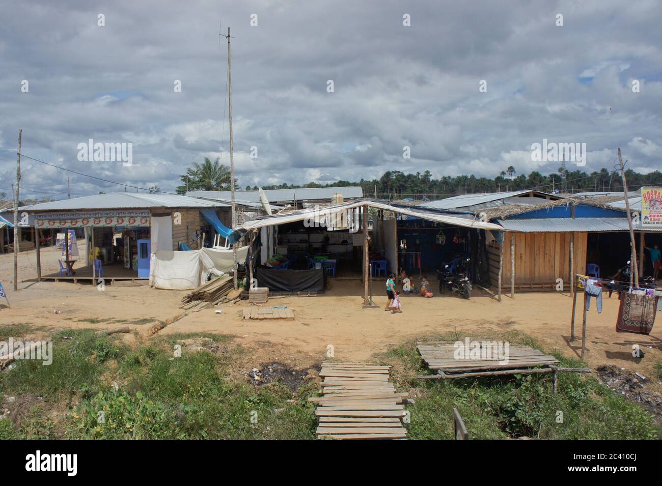 Small village in Amazon Basin, Peru, South America Stock Photo - Alamy