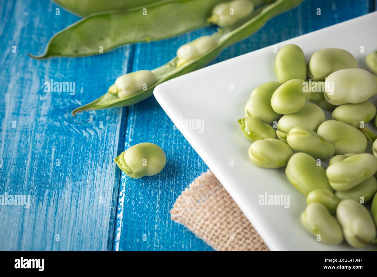 White fava hi-res stock photography and images - Alamy