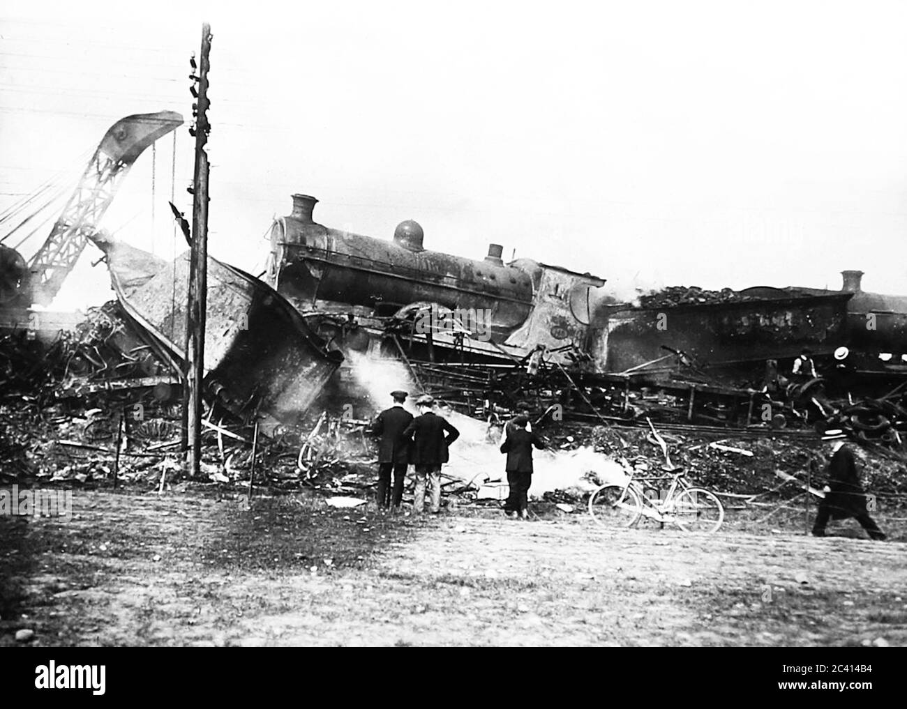 Qunintinshill Rail Disaster, 1915 Stock Photo - Alamy