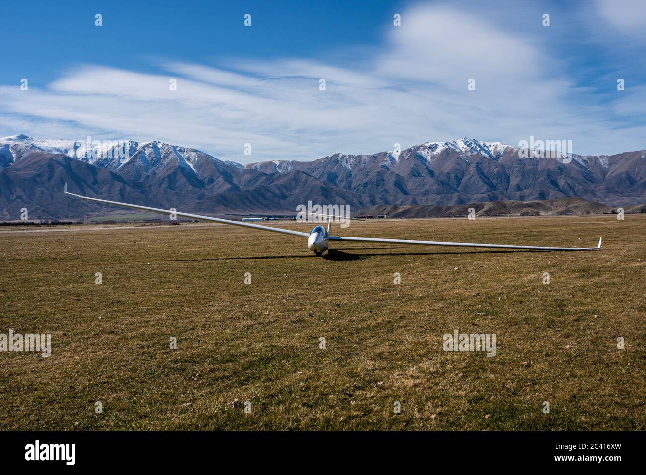 Gliding omarama hi-res stock photography and images - Alamy