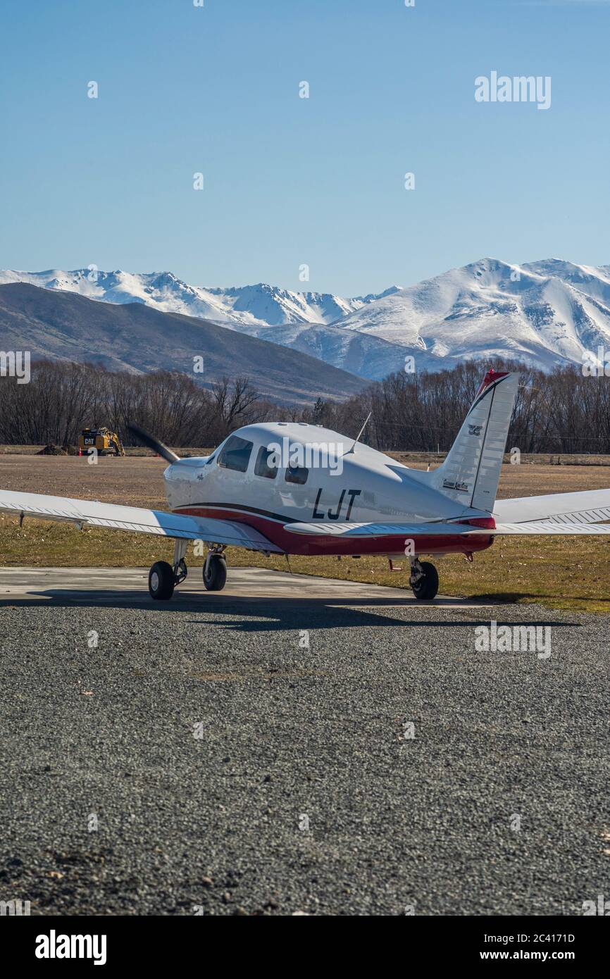 Gliding in Omarama is one of the favourite activity to do in New ...
