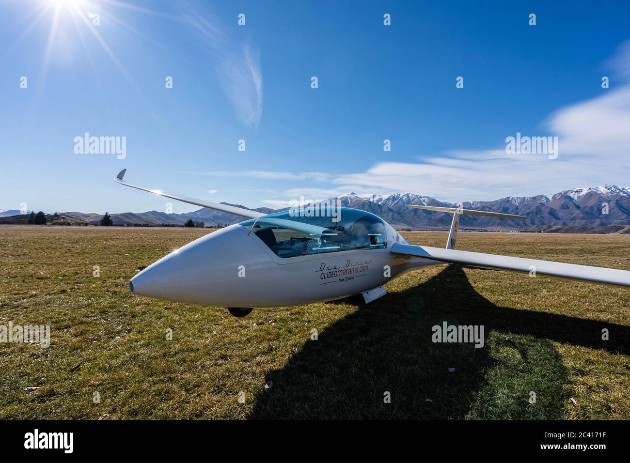 Gliding in Omarama is one of the favourite activity to do in New ...