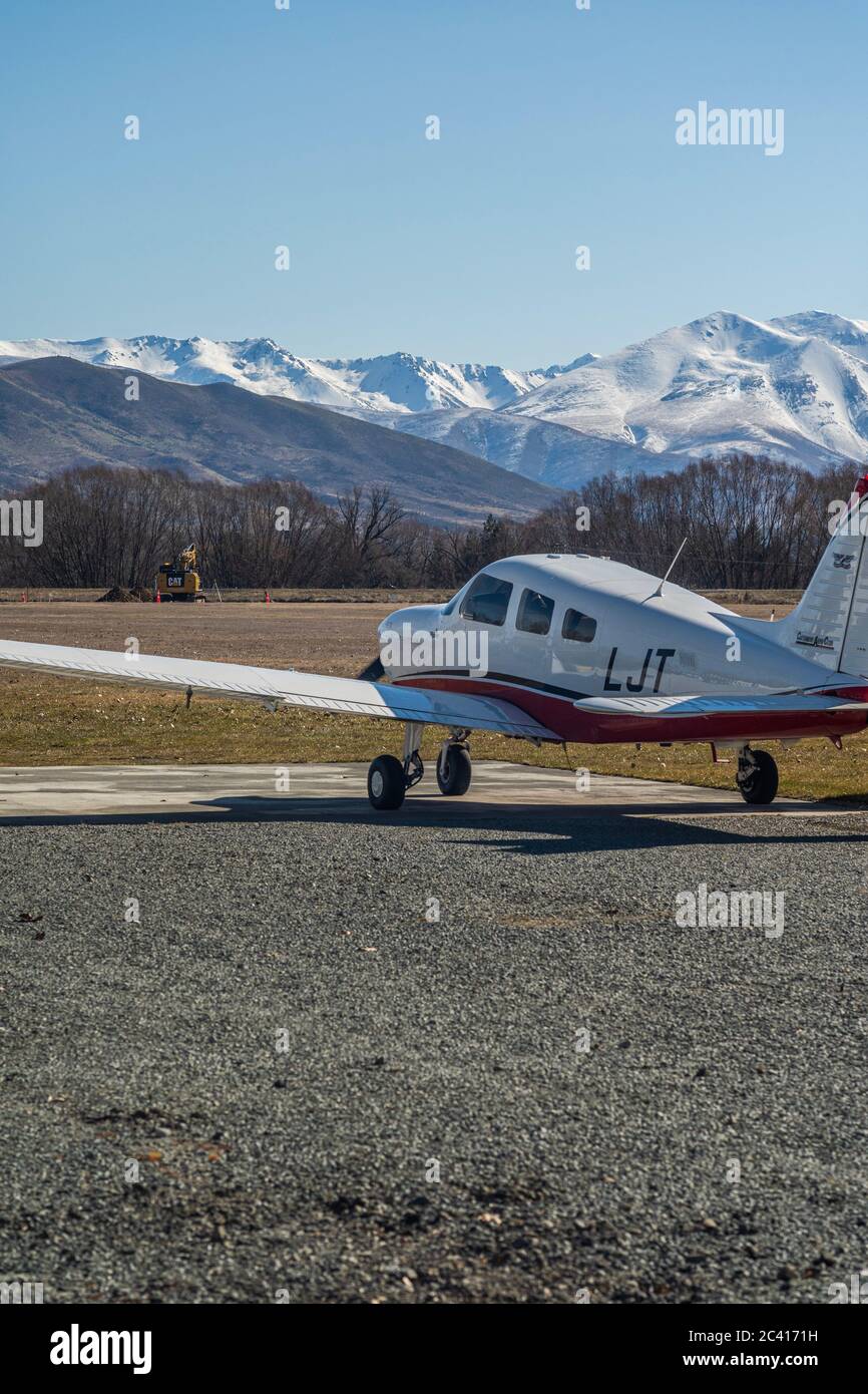 Gliding in Omarama is one of the favourite activity to do in New ...