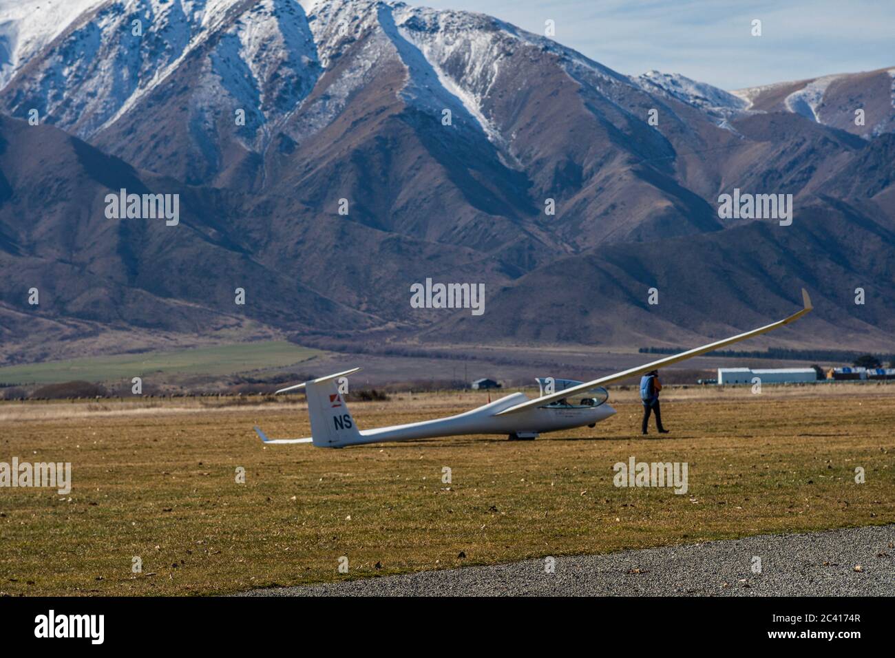 Glider aerial new zealand hi-res stock photography and images - Alamy
