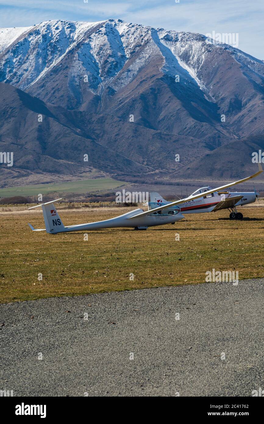 Glide omarama hi-res stock photography and images - Alamy