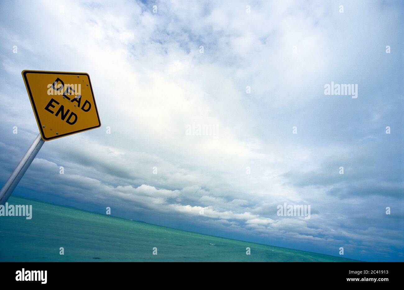 Dead end sign Stock Photo - Alamy