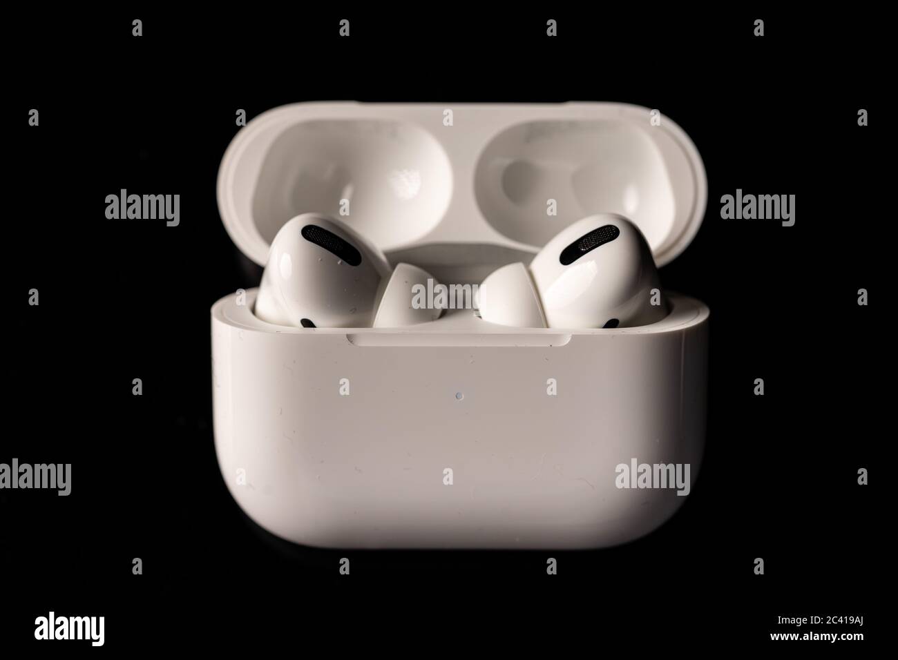White airpod case hi-res stock photography and images - Alamy