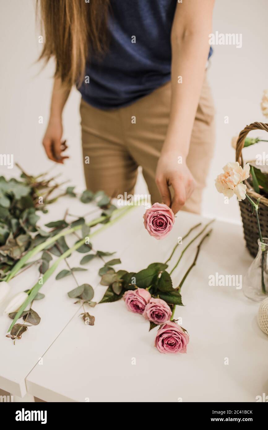 Sorting Flowers High Resolution Stock Photography and Images - Alamy