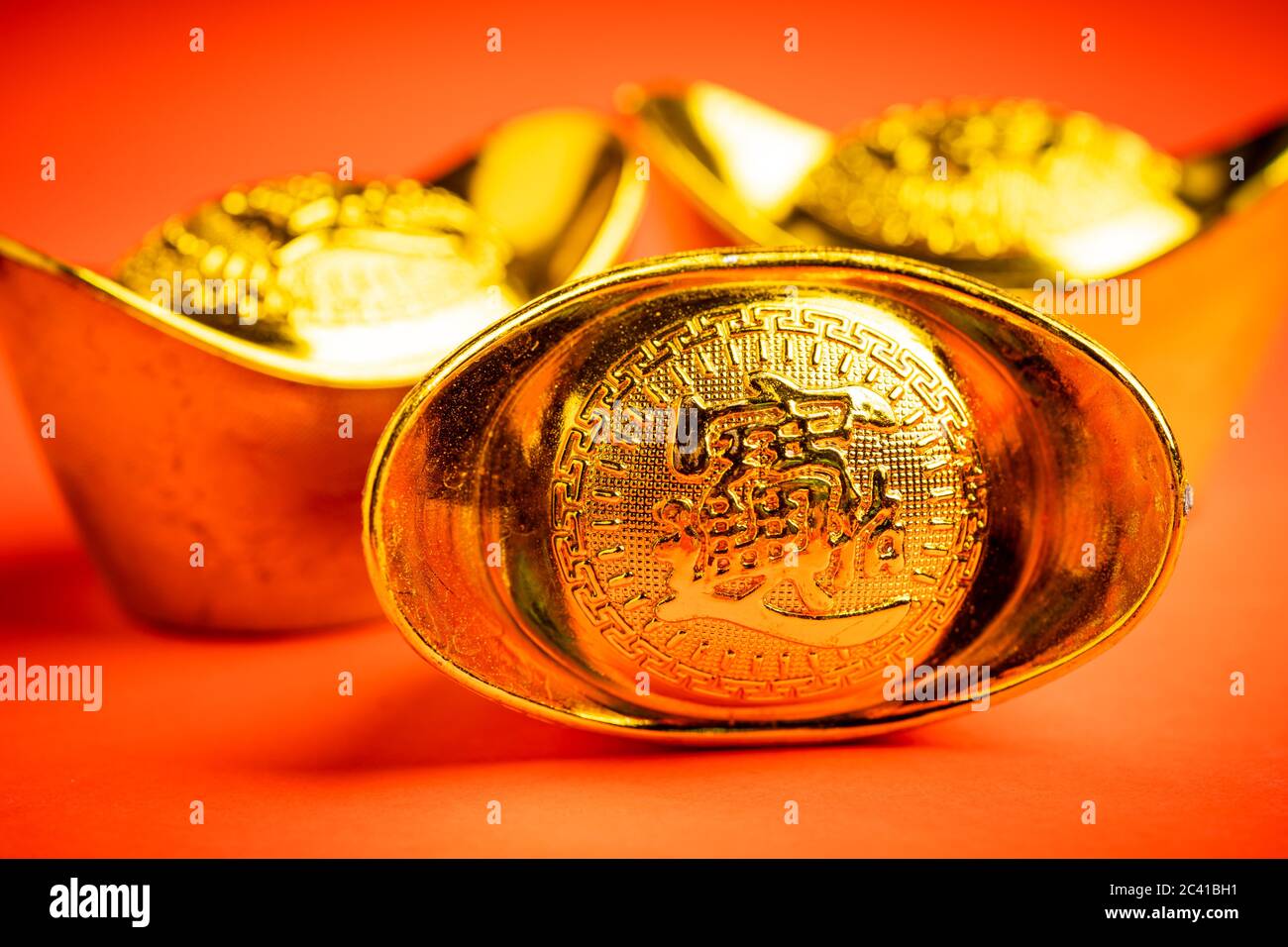 Metal ingot asia hi-res stock photography and images - Alamy